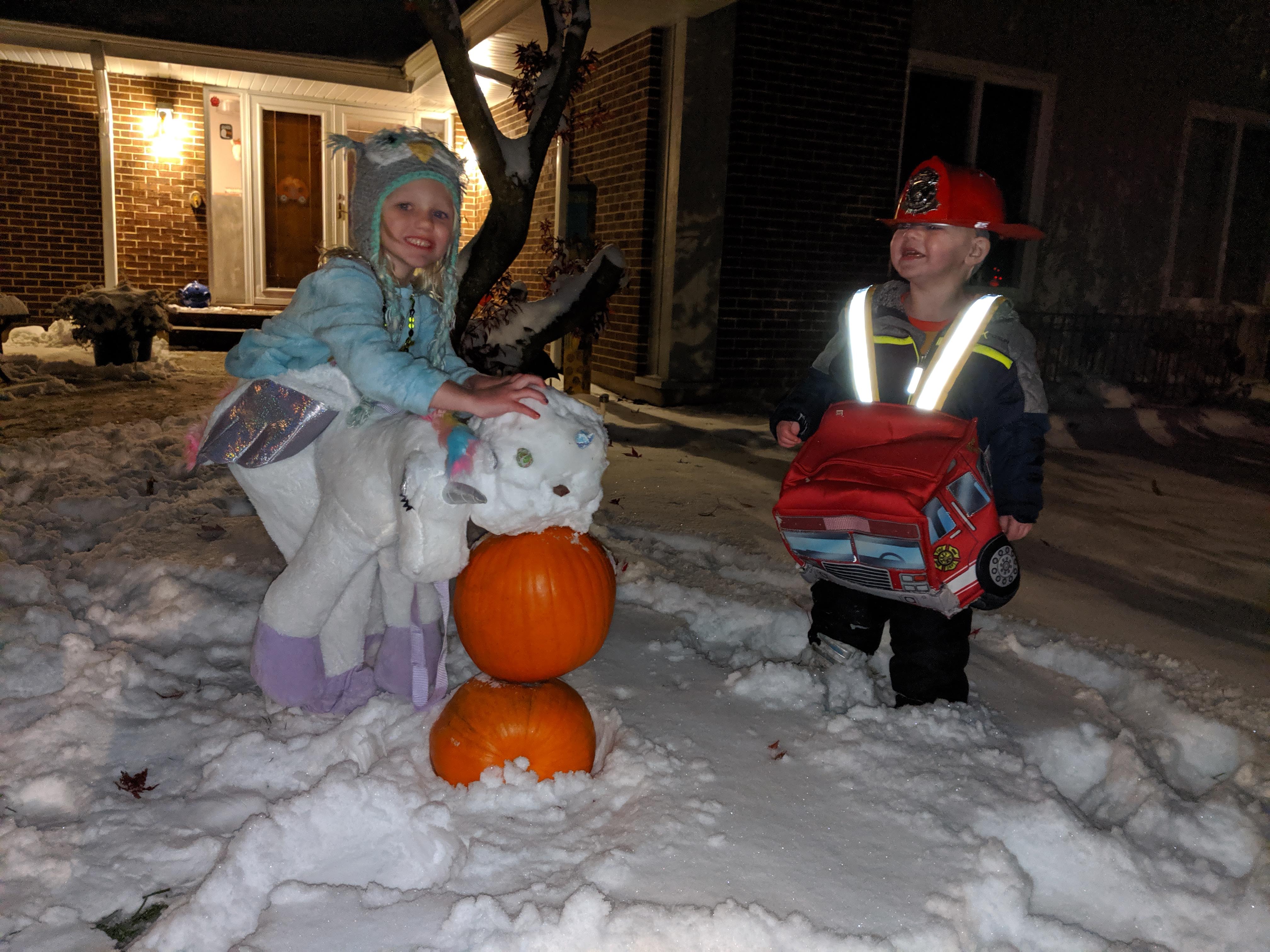 Snowy Halloween – RoseRelish
